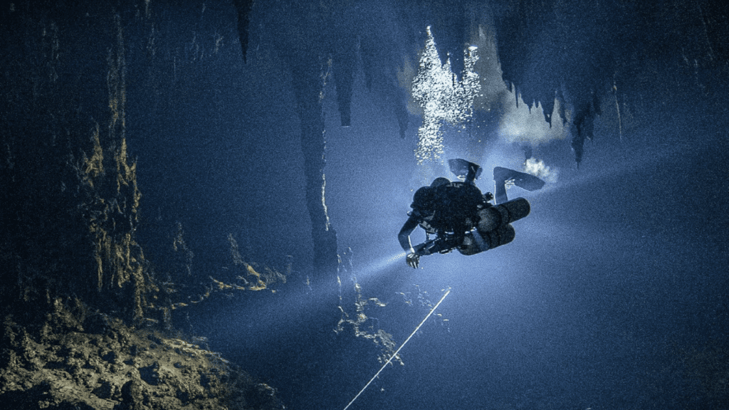 Daily Dive # 166 | Gearing Up for a Cave Dive in Indonesia - Exploring ...